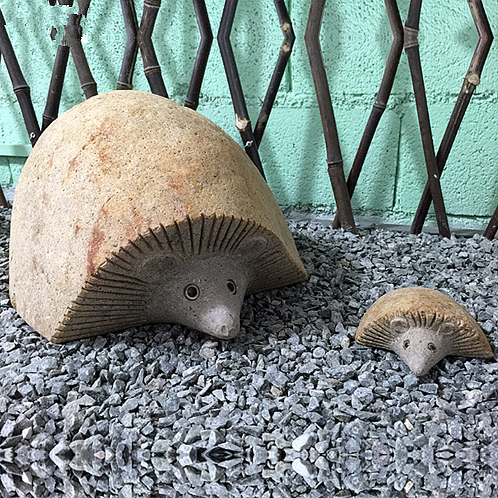 Wholesale Carved stone hedgehog figurine garden ornaments factory and ...